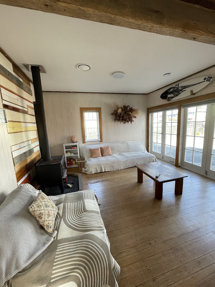Close Air Bnb To Town - Kaikōura