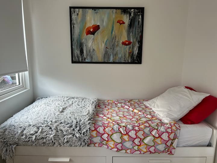 Cozy Cabin In Great Location - Cobh