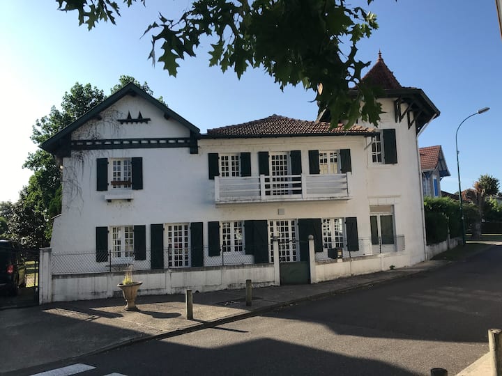 La Maison Du Ruisseau - Spacieuse, Grand Parc - Mézos