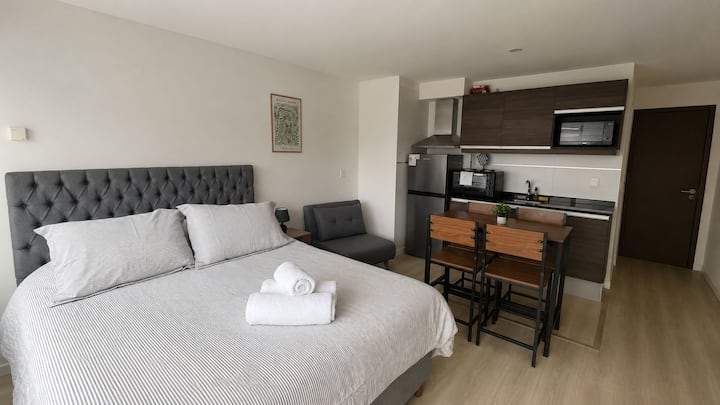 Espacio Moderno Con Todas Las Comodidades. - Montevideo