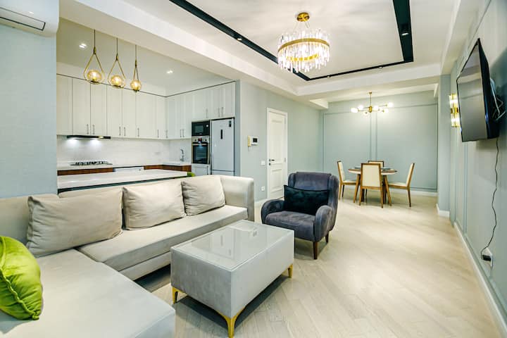 Ivory Grey Apartment - Baku