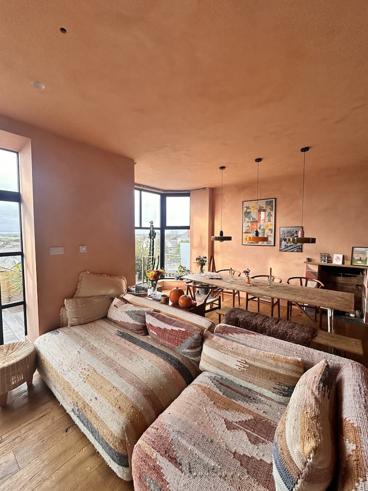 Sun-soaked Edwardian Home, Central Braunton - Barnstaple