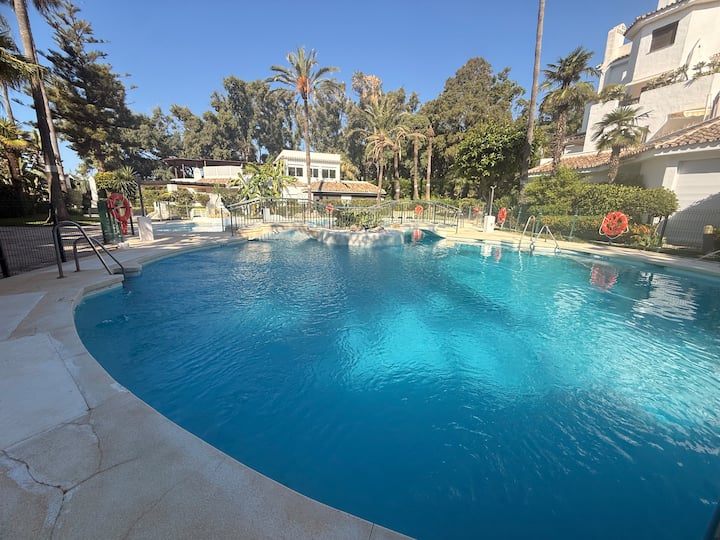 Stylish Beachfront House | Private Suite & 2 Pools - Marbella