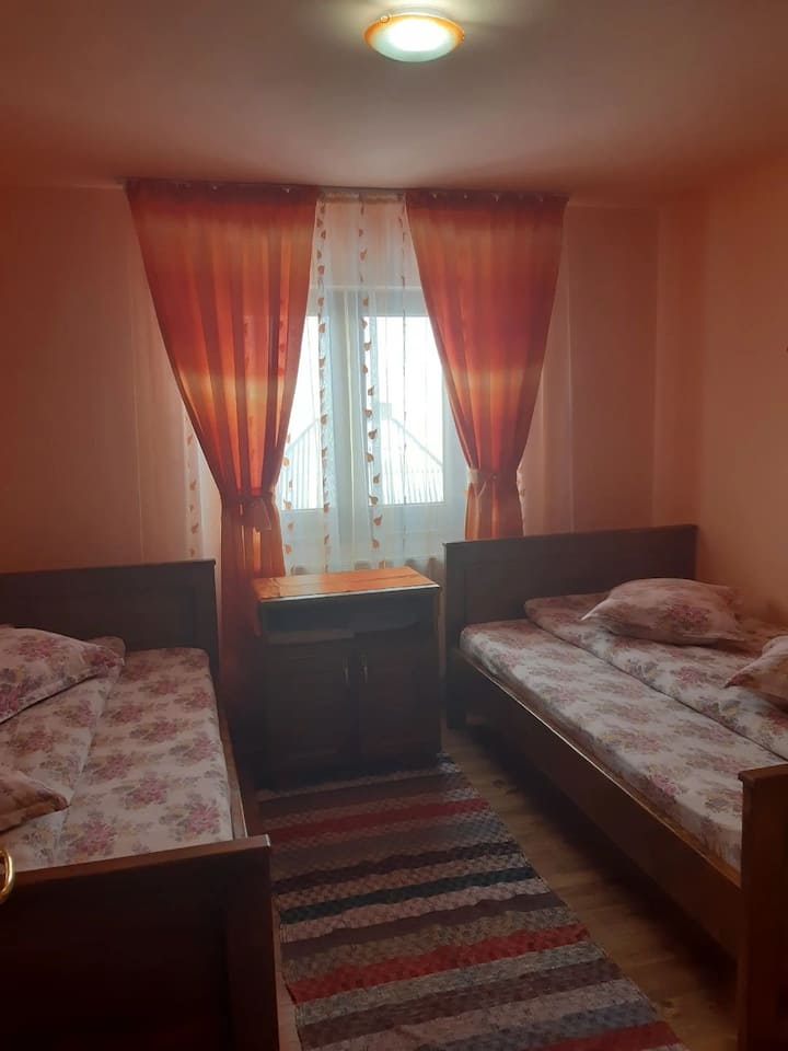 Camera Dubla 2 - Arieșeni