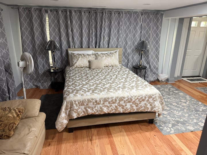 West Orange Getaway Cozy Corner - Chatham, NJ