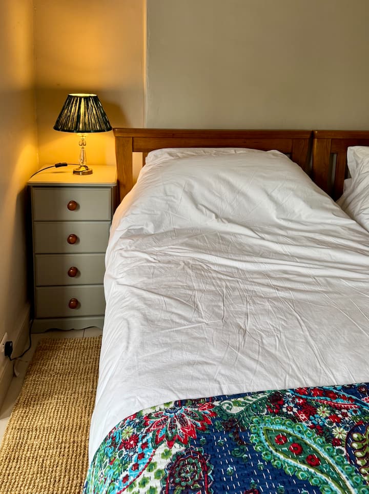 Two Bedroom Edwardian House. Pembrokeshire. Wales. - 피쉬가드