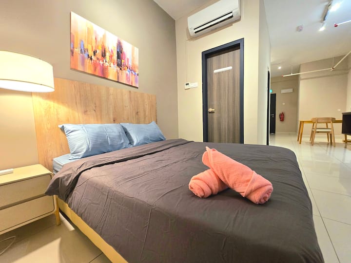 Premium Edumetro Subang Sunway Segi Wifi Netflix - Subang Jaya