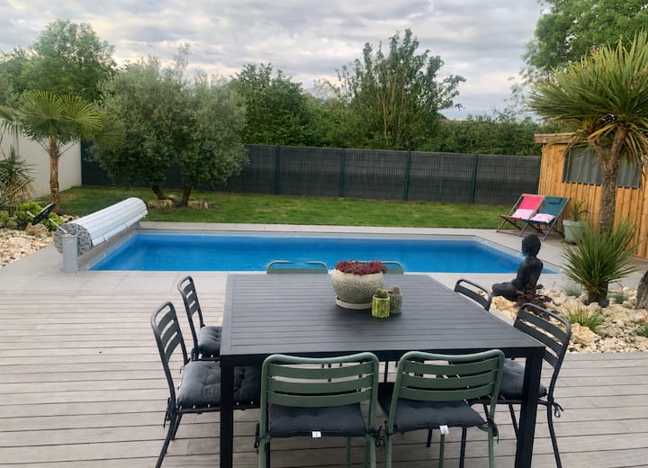 Jolie Maison Avec Piscine Sans Vis-à -Vis. - Rochefort, France