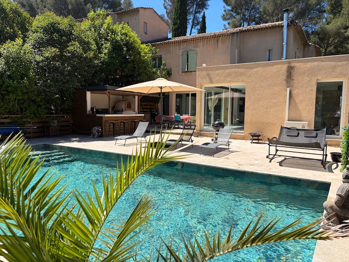 Villa Sous Les Pins Avec Piscine - Martigues
