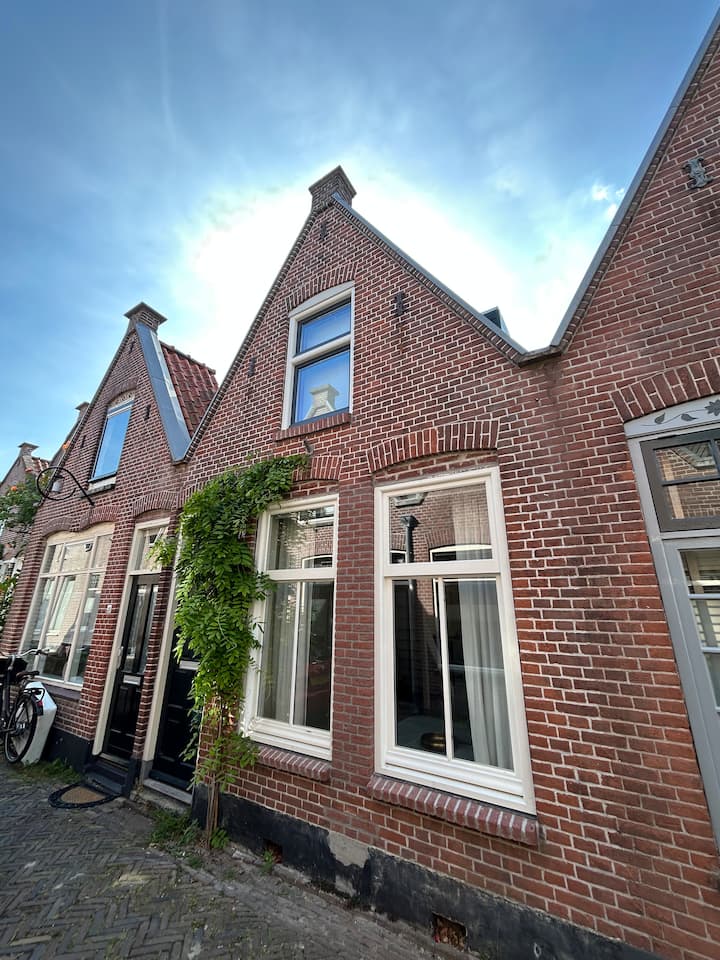 Verblijf In Een Echt Authentiek ‘Alkmaardertje’ - Alkmaar