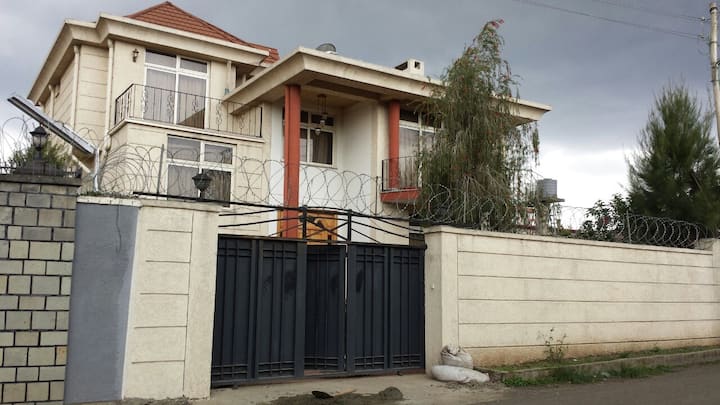 We Need Dependable Residents ! - Adís Abeba