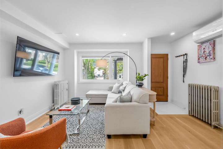 Cozy & Warm Vacation In Midtown Toronto - Toronto