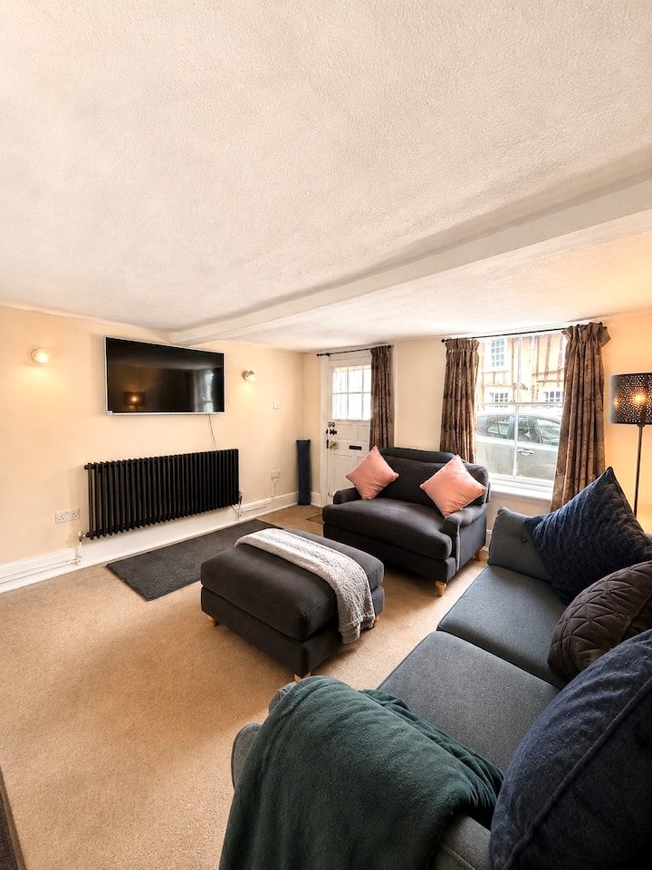 Near Stansted 3 Bedroom Dog Friendly House - Saffron Walden