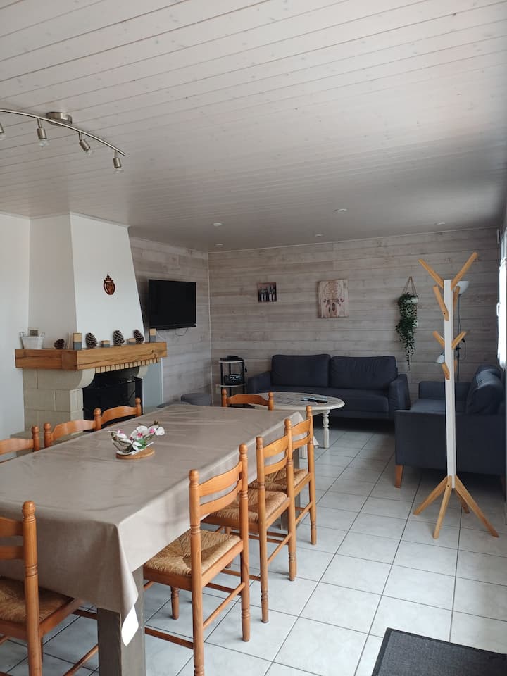 Gîte "La Calville" Pour 4 à 8 Personnes En Vendée - Barbâtre