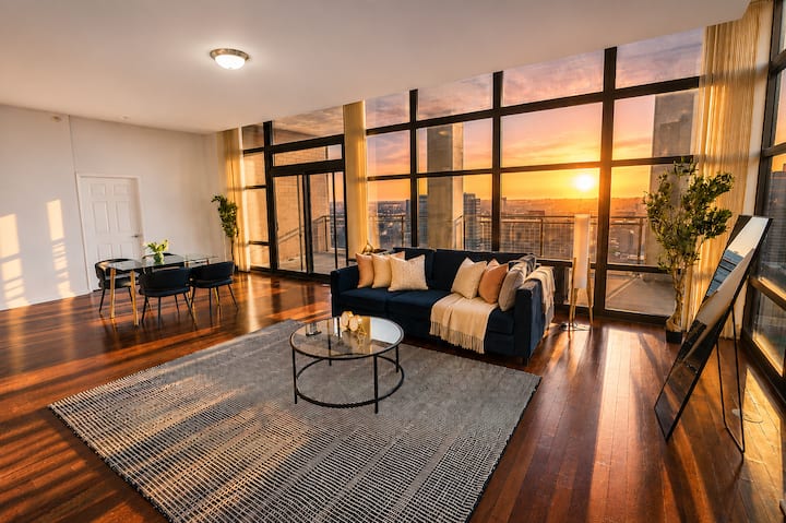29th Floor 2br Grant Park Suite With Balcony, Gym - Chicago, IL