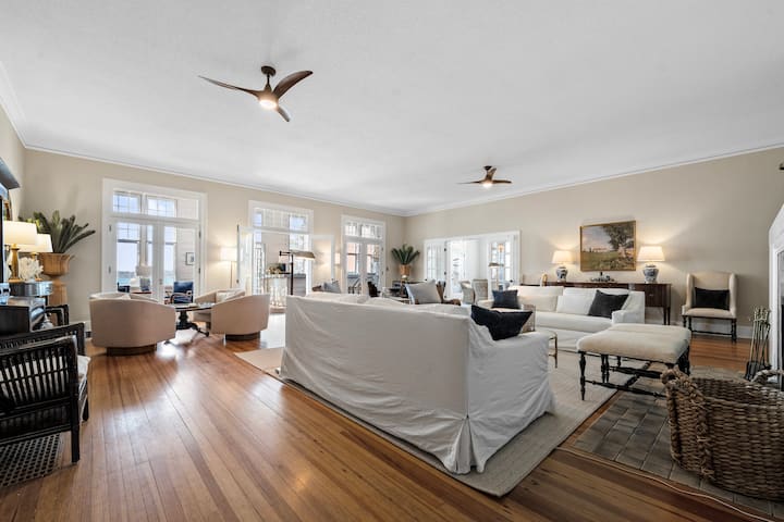 Delightful 6-bedroom Cottage On Lake Carlos - Alexandria, MN