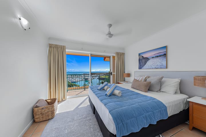 Abella At Airlie - Airlie Beach
