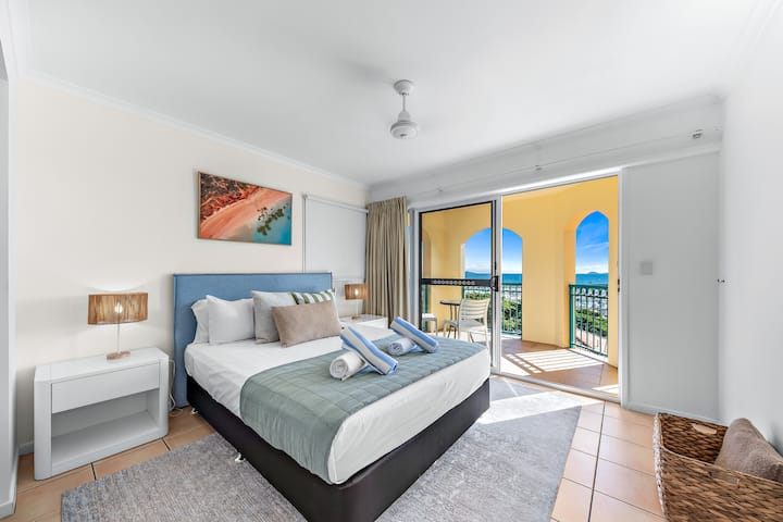 Abella At Airlie - Airlie Beach