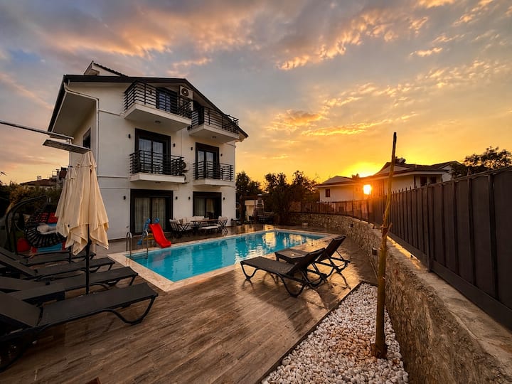 4+1 ÖZel Havuzlu Villa Atlas ÖLüdeniz - Ölüdeniz