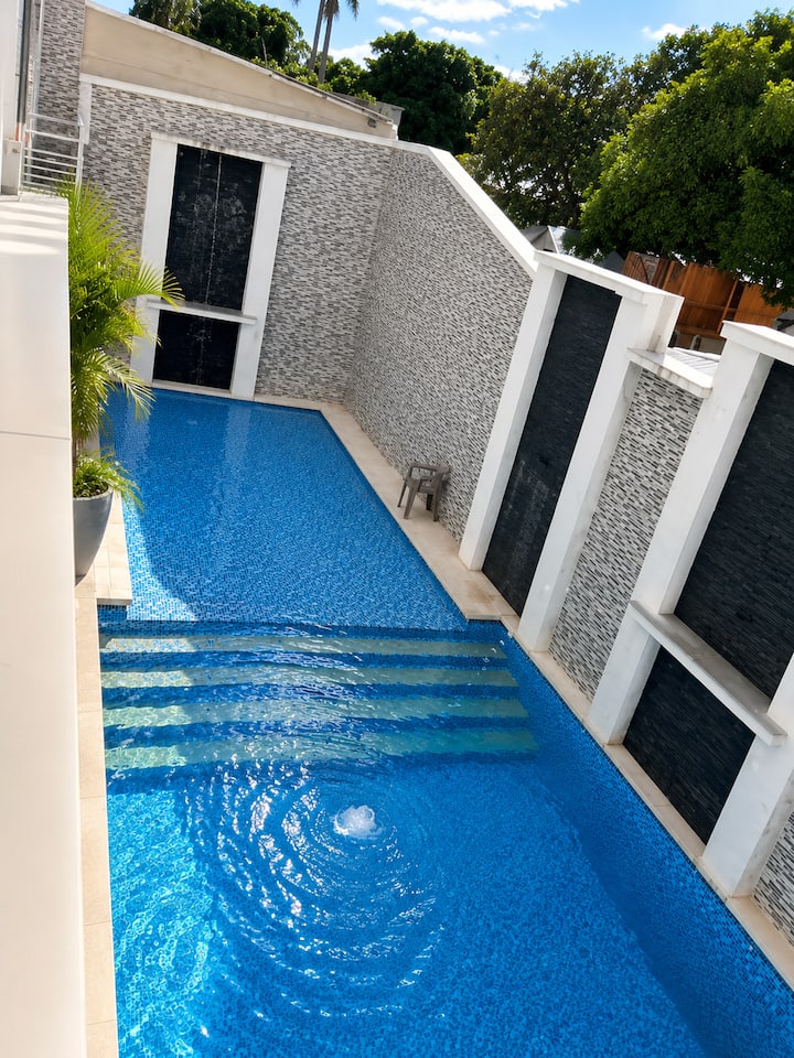 Suite De Lujo Con Piscina En Melgar - Melgar