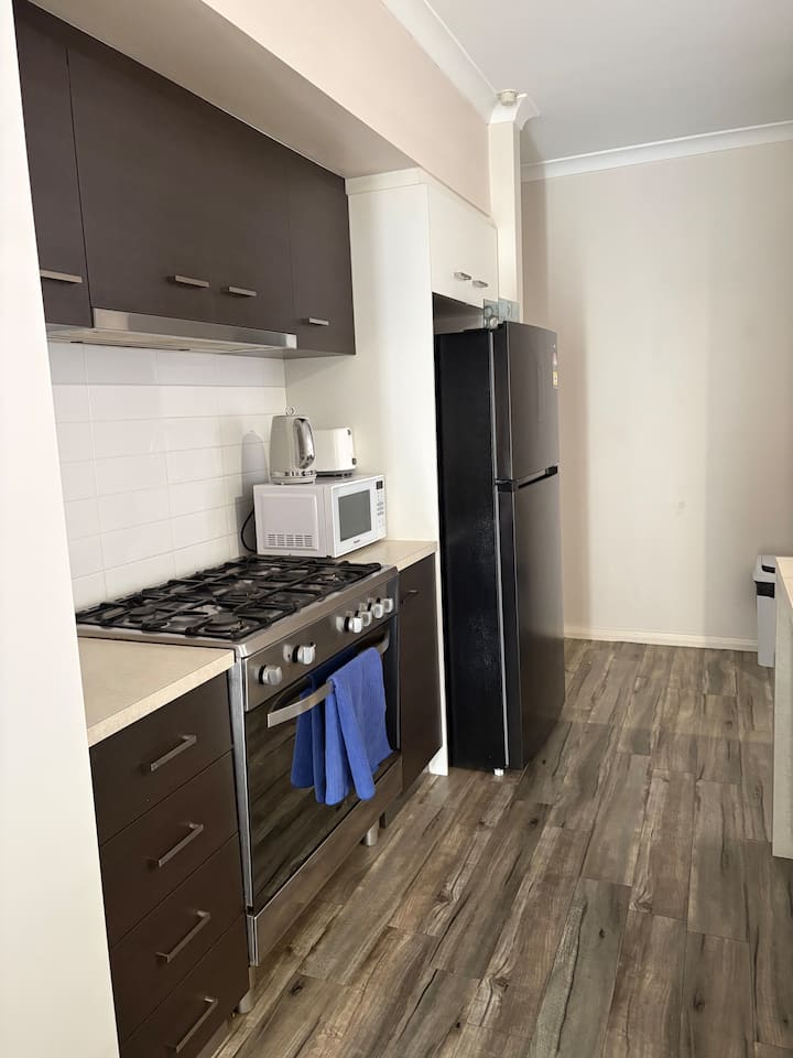 3br Midland Unit 10 Min To Airport 5 Mins To Sjogh - Greenmount