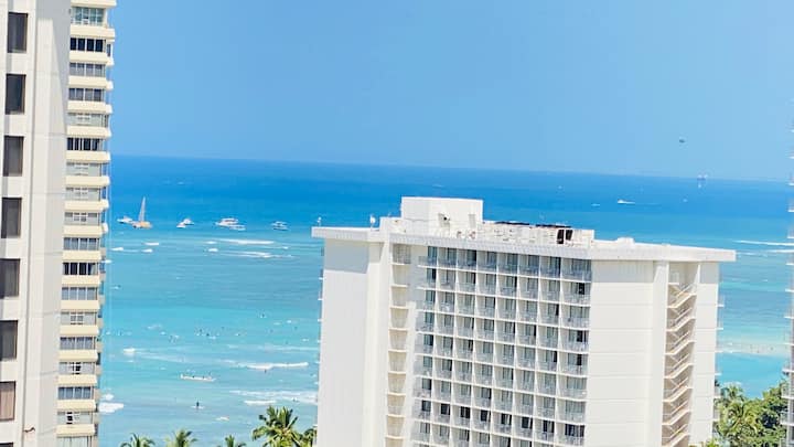 * Calm & Linen Ocean&mountain Views Free Parking - Honolulu, HI
