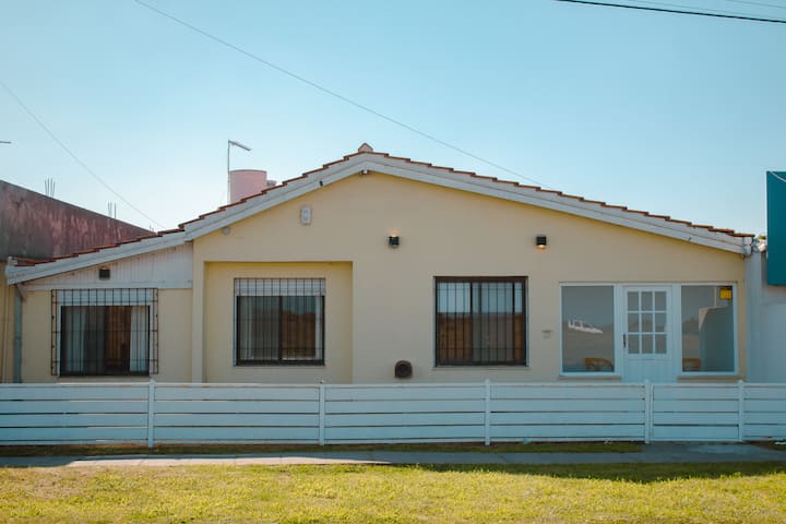 Casa South Shore Frente Al Mar Playa Serena - Mar del Plata