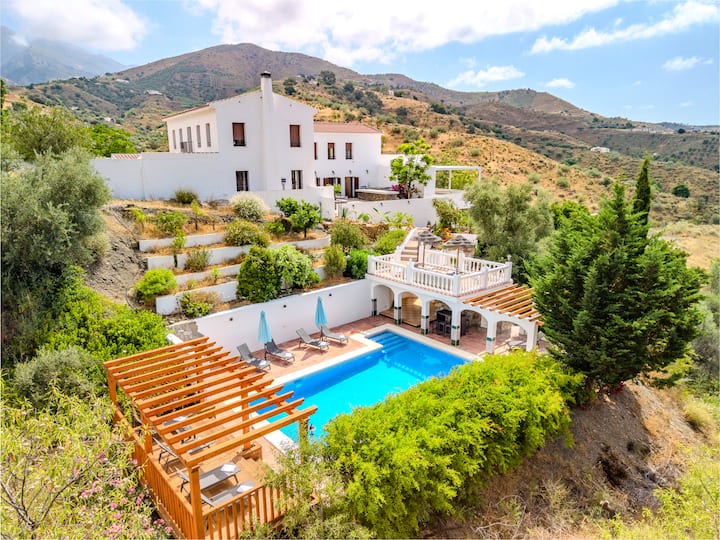 Hestia Retreat  Exclusive Andalusian Finca - Cómpeta