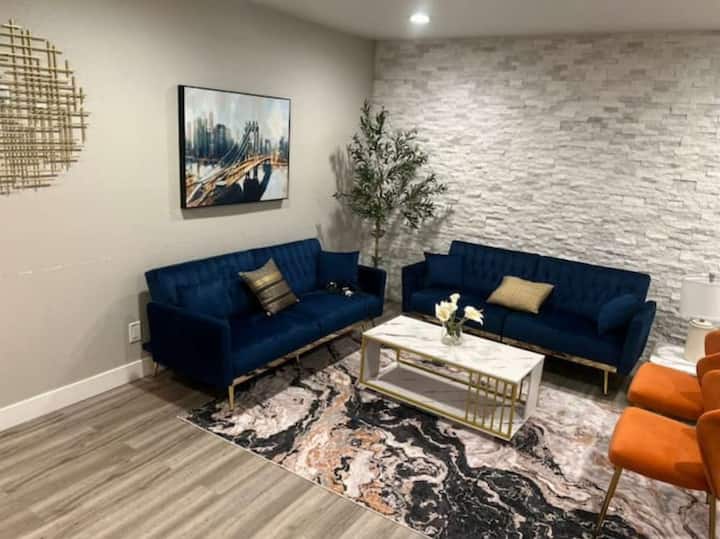 4br/2ba Rexview Home | 15 Min To Downtown Sd - San Diego, CA