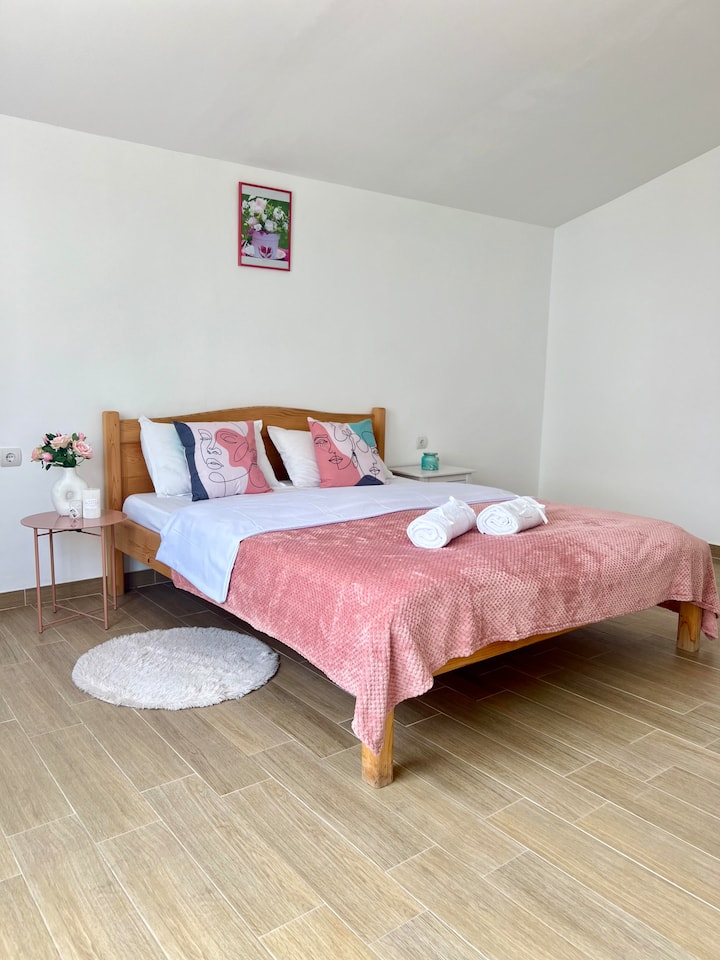 Complex Vilele Delfin 20m De Plajă & Grădină - Costinești