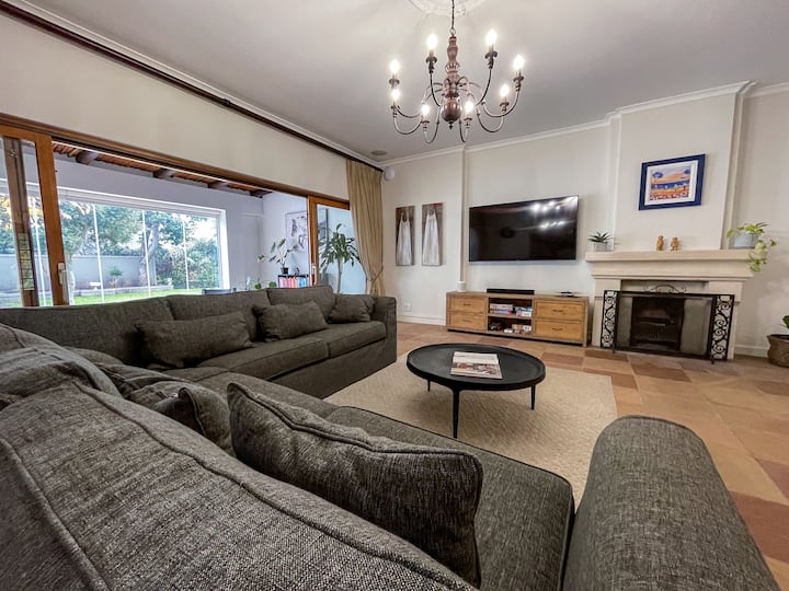 The Oak Manor - Cape Town