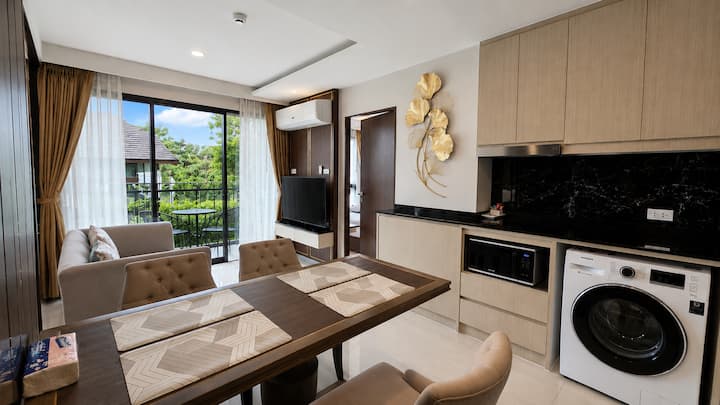Surin Beach, 10 Minutes To The Beach, 2 Bedroom - Phuket