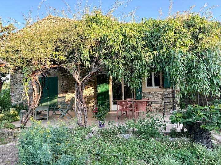 Gîte 4 Personnes Au Coeur De La Nature, Gard - La Roque-sur-Cèze
