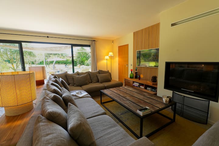 Villa Basque Avec Piscine à Arcangues - Bidart