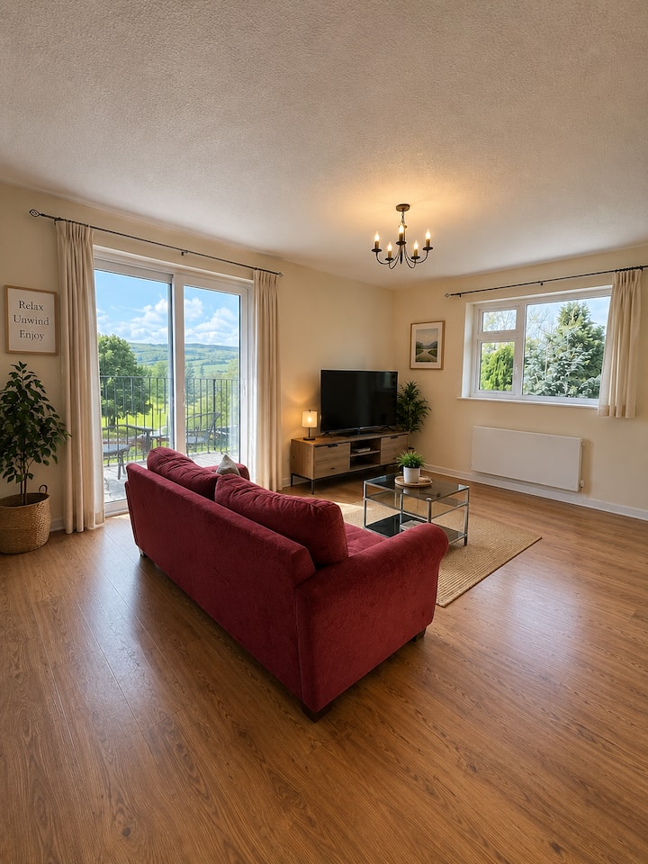Peaceful Golf Club Flat With Countryside Views - Hay-on-Wye