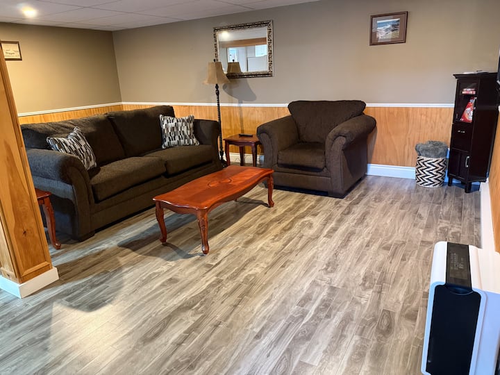Heart Of Marystown - Spacious 2 Br Apartment - Canada