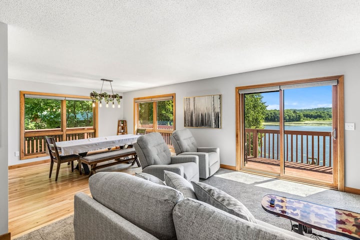 4 Bed Home W/hot Tub On Lake Ojaski In Chetek, Wi - Rice Lake, WI