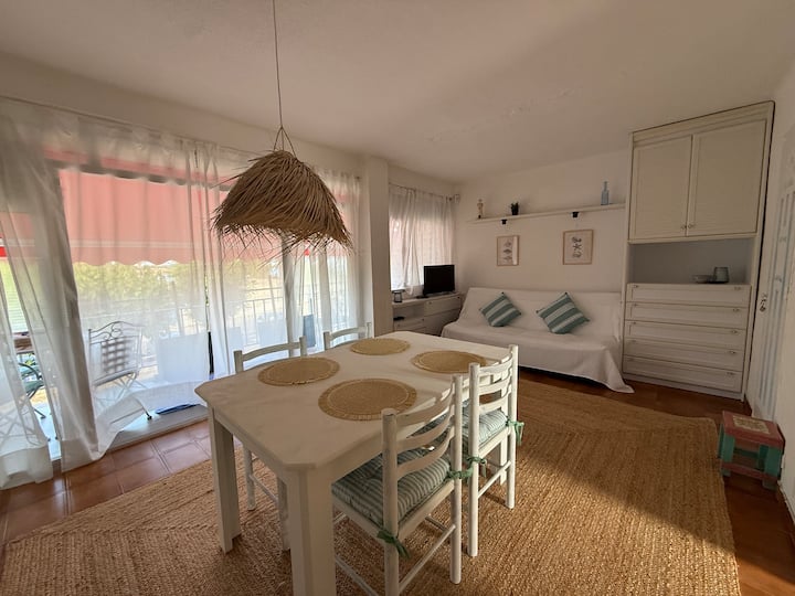 Apartment In Front Of Arrabassada Beach - Tarragona