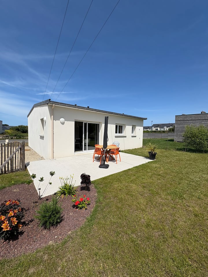 Gîte De Proche De La Mer Avec Jardin - Santec