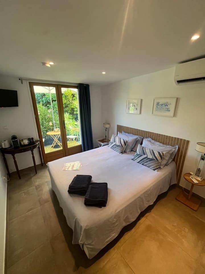 Chambre Individuelle+sdb Au Calme, Grand Confort - Antibes