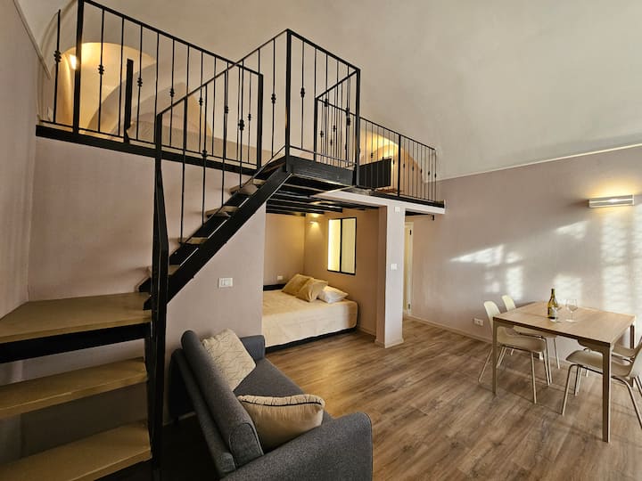 Loft à 80 Mètres De La Mer, Au Cœur D'imperia - Imperia