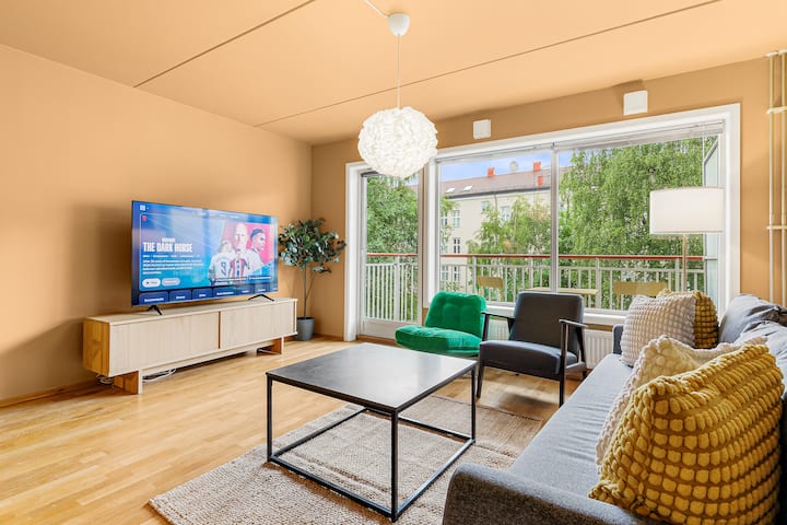 Family Friendly Apartment W/balcony & Foosball - Oslo