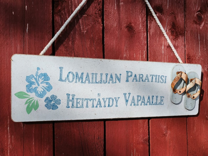 Rantamökki Seitsemisen Kansallispuiston Kupeessa - Kuru