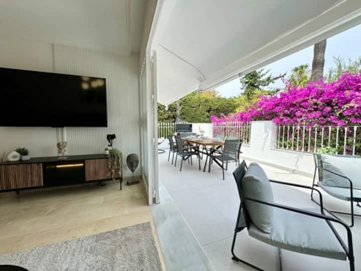 Bright Marbella House – Pool, Garden & Style - Marbella