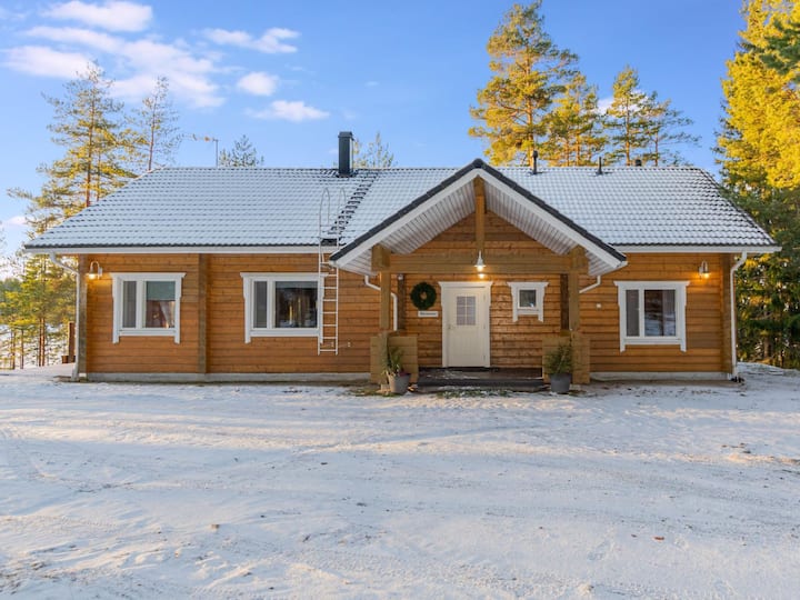 Näsinjoutsen By Interhome - Kuru