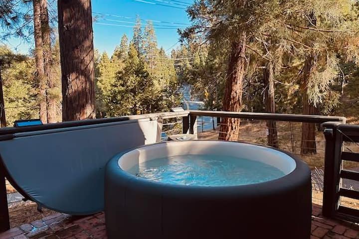 Serene 3br Lakeview Dog Friendly | Fireplace - Lake Arrowhead, CA
