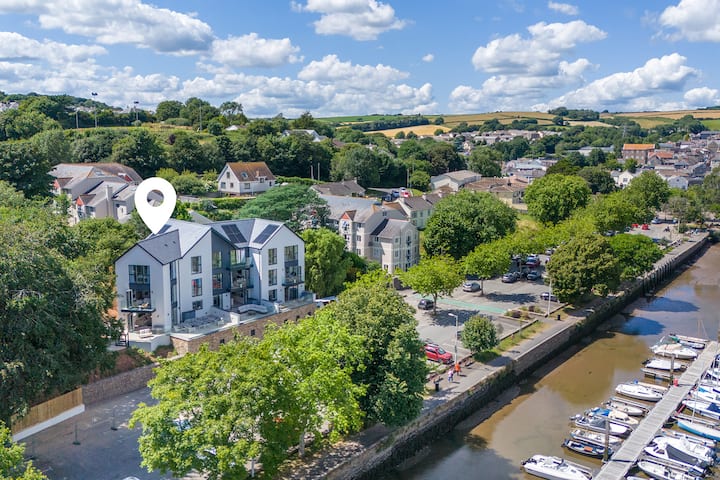 Larkrise - Kingsbridge
