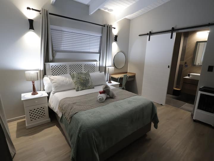 Calypso Sunset Cozy Deluxe With Balcony - Langebaan