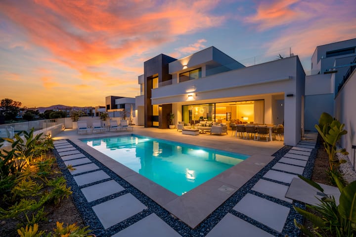Villa Plumaria (Villa 3 Bed And Pool) - Nerja