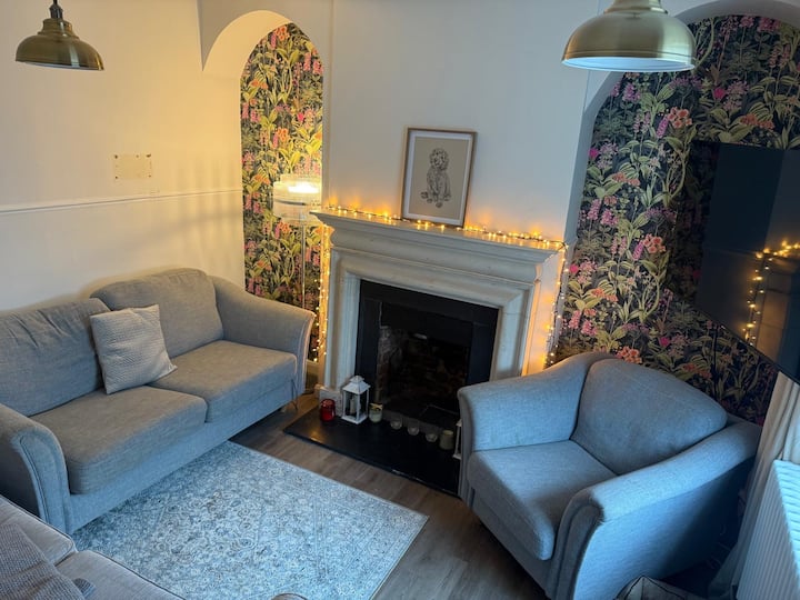 3 Bedroom Georgian Townhouse Central Scarborough - Scarborough